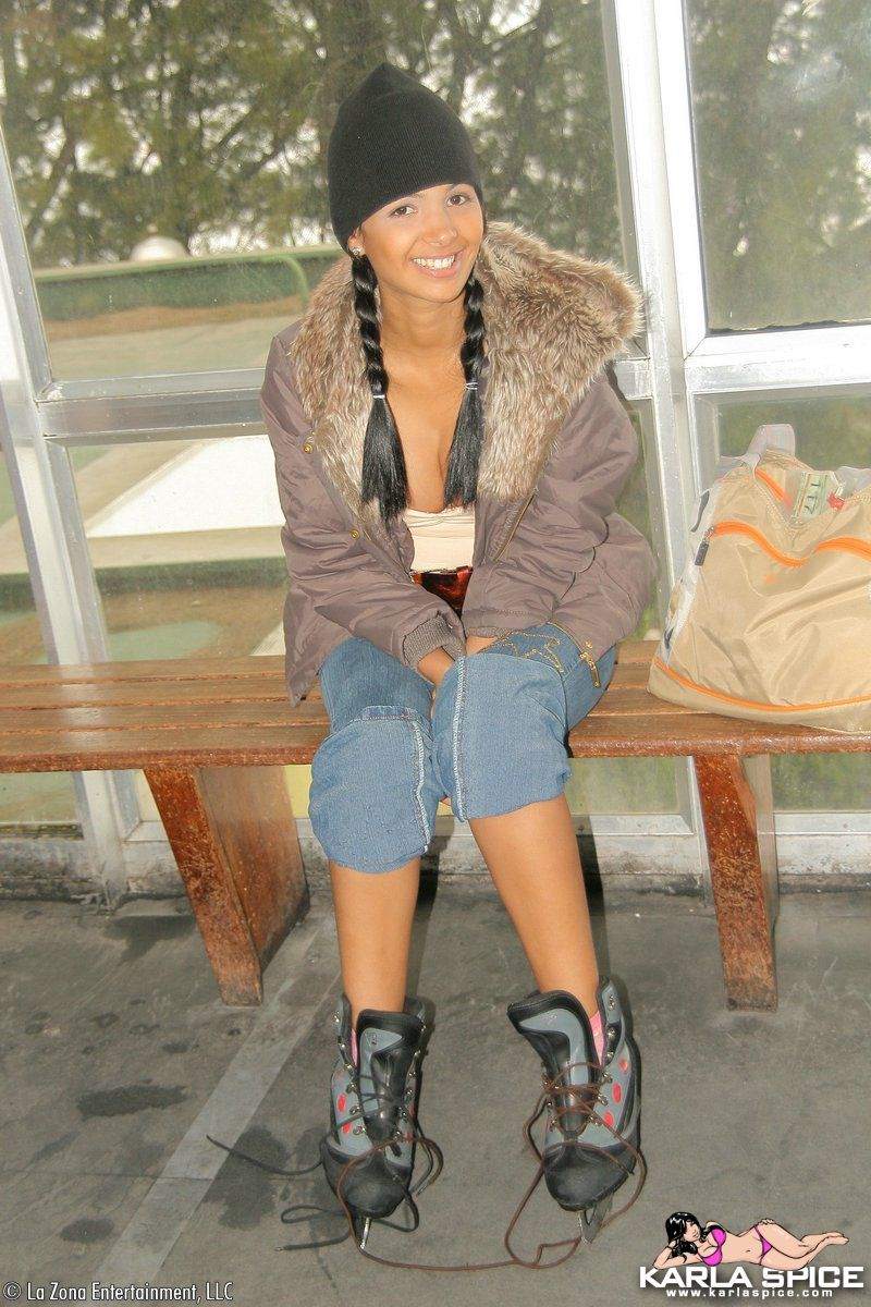 Celebrity Bikini Bodies: Karla Spice