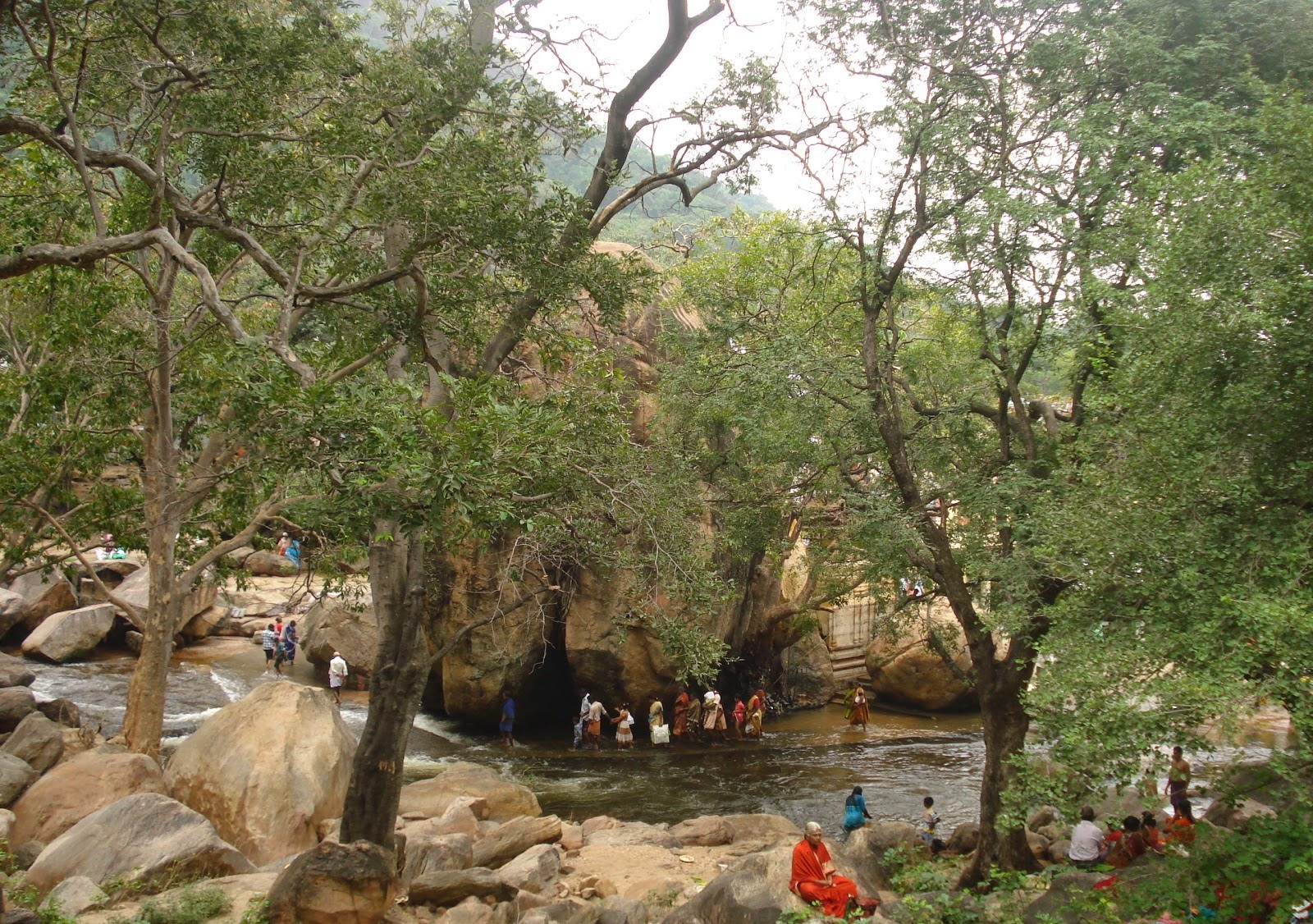 Tamilnadu Tourism: Thirumoorthy Falls (Panjalinga Falls), Thirumoorthy ...