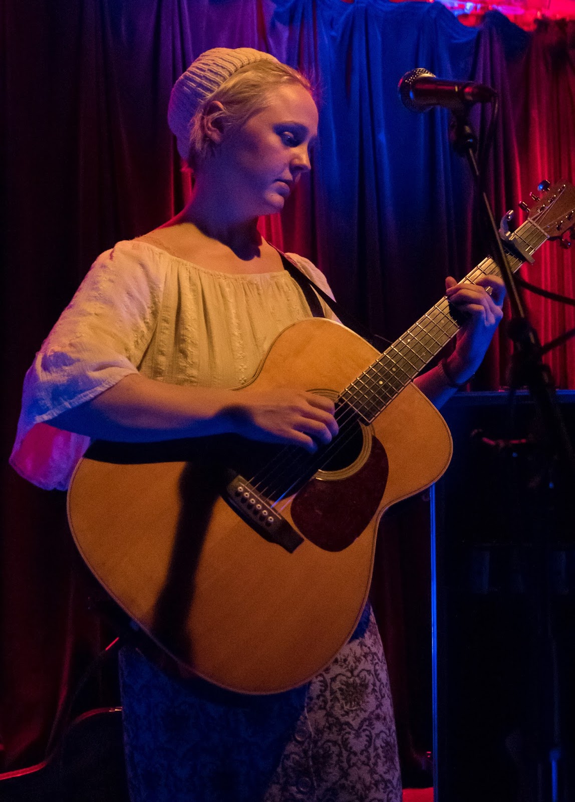 Jeremy's Indie Music: Laura Marling, Trades Club Hebden Bridge, 17th ...