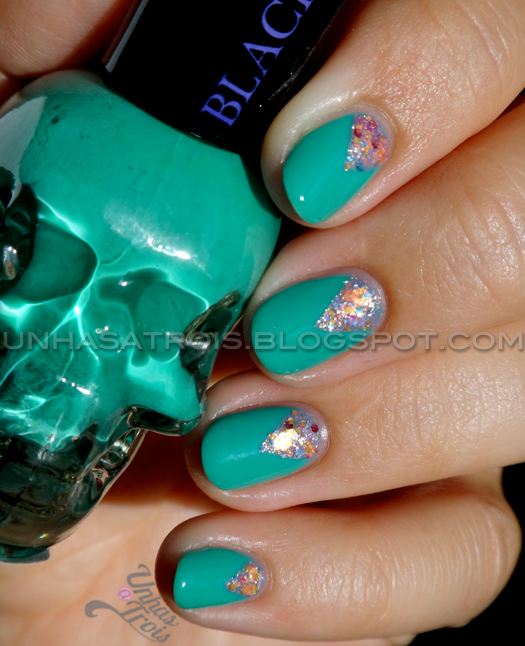 Unhas a Trois: Hot Topic Mint to Be + Rainbow Honey Pinkie Promise V-Gap