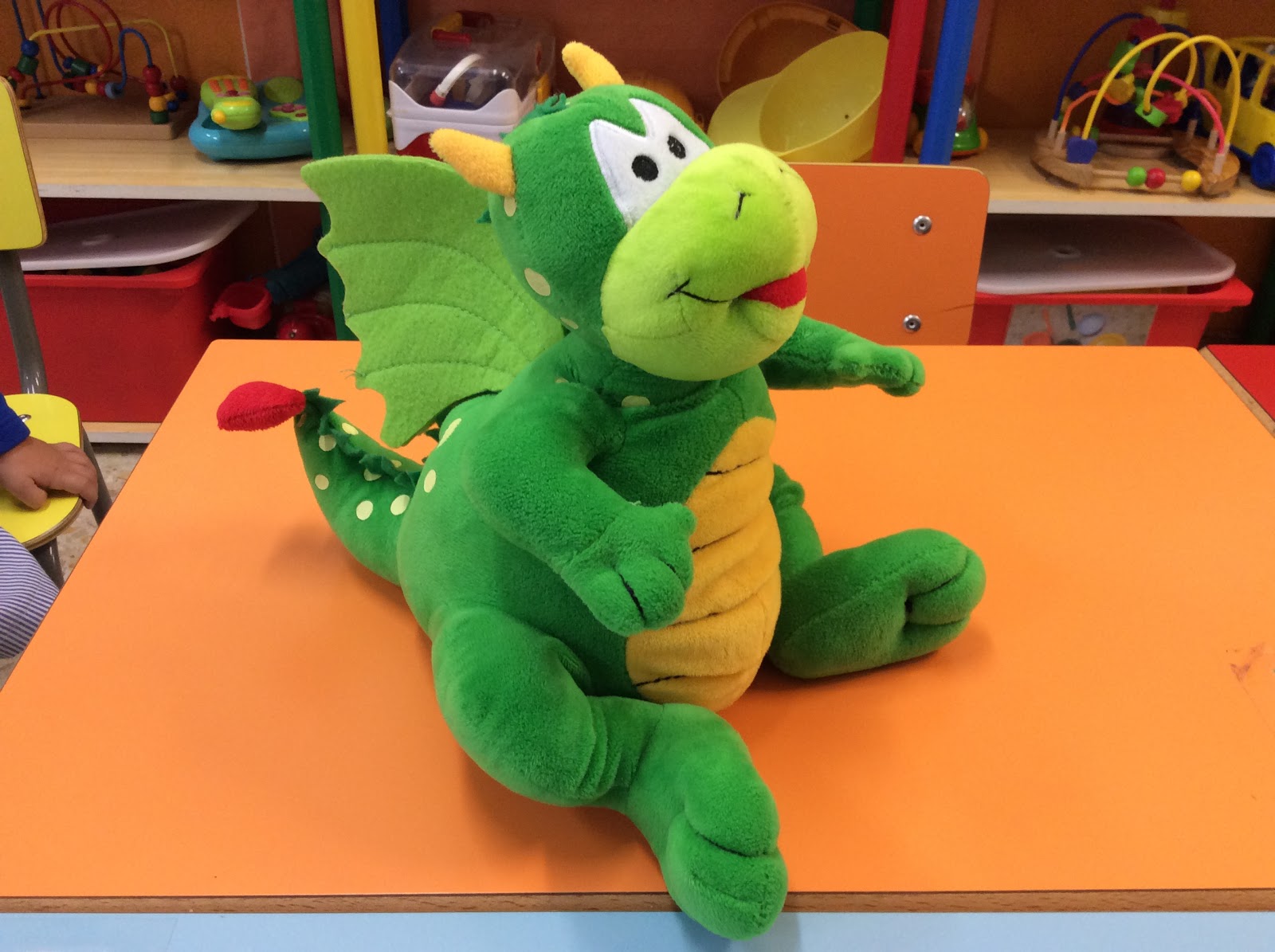 "BUFF" EL DRAGÓN ~ MAIN Zaragoza