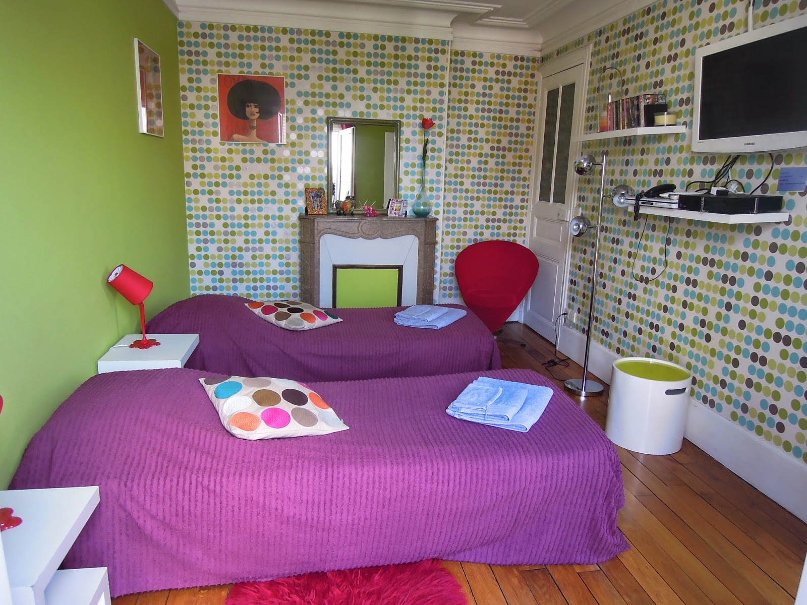 Petite Paris : NEW Paris Abode, 11eme