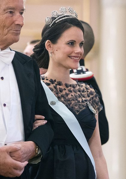 Queen Sonja Young