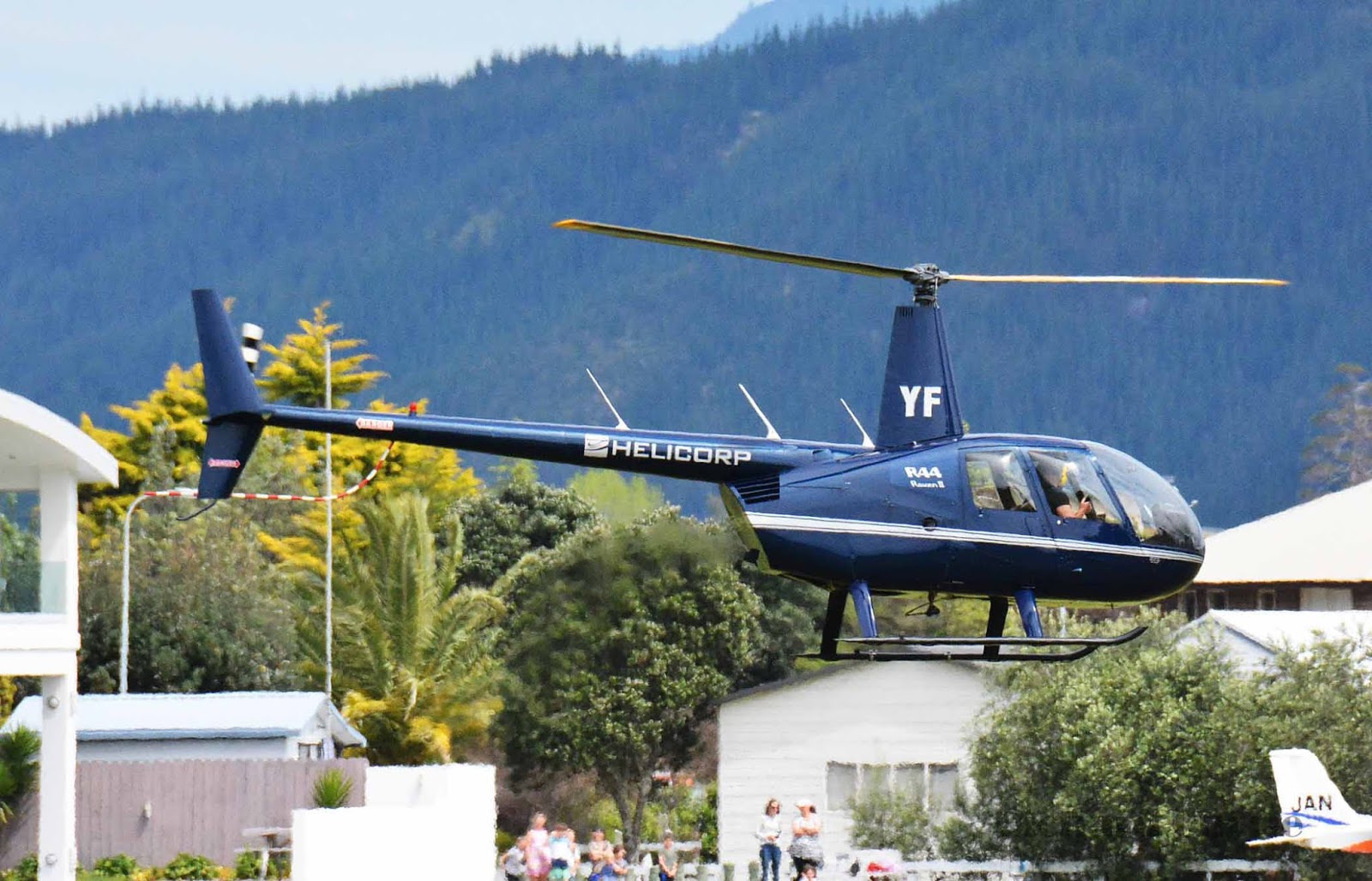 NZ Civil Aircraft: Another R44