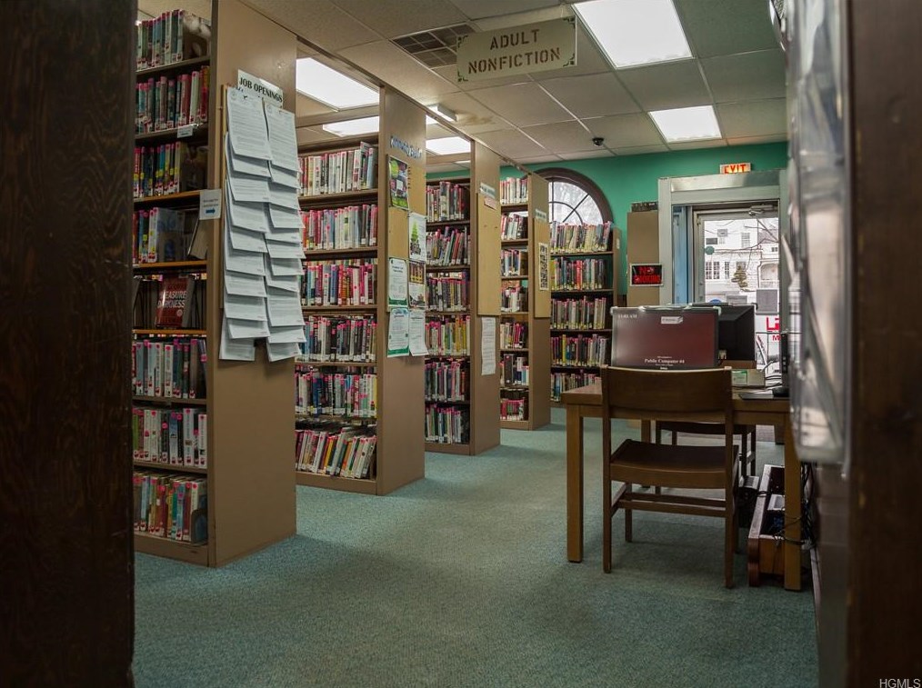 Sweet House Dreams: Conversion Alert: 1918 Brick Library in Goshen, New ...