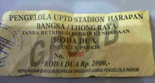 Di Stadion Lhong Raya Parkir 2000 Jadi 5000 - Berita Banda Baro