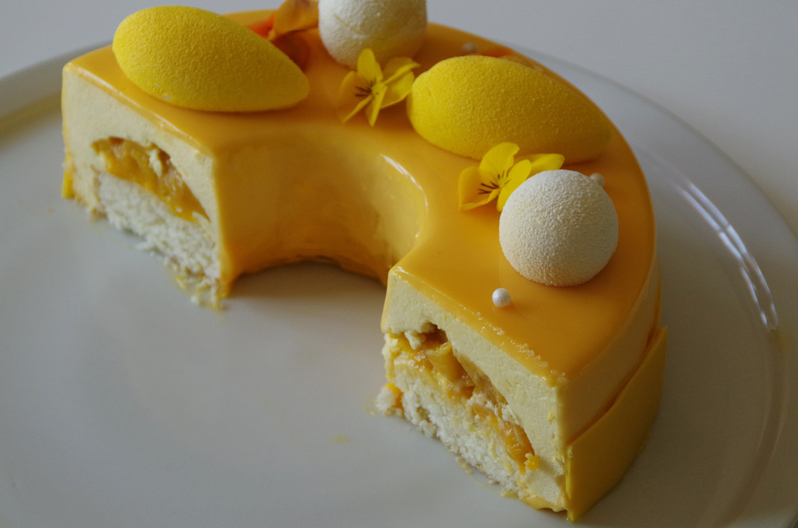 Entremets passion mangue