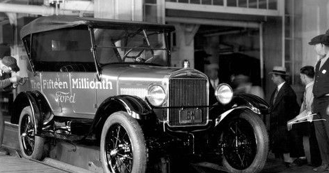 First Car Made by Ford Car Company (Ford T Model) | Auto and Carz Blog