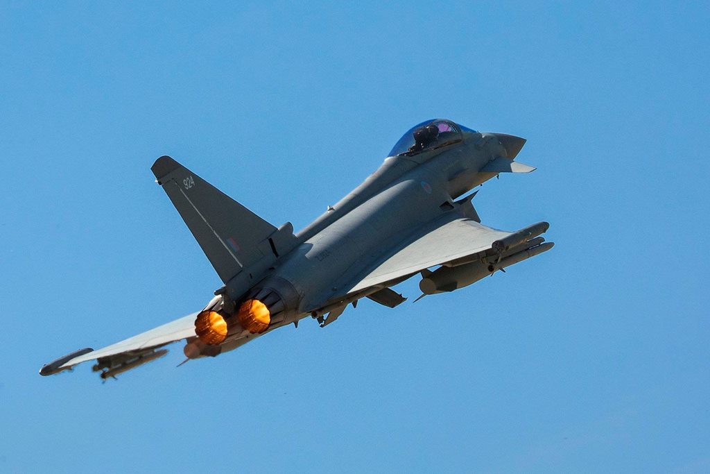 RAF TYPHOONS SCRAMBLE TO INTERCEPT RUSSIAN SU-24 - Blog Before Flight ...