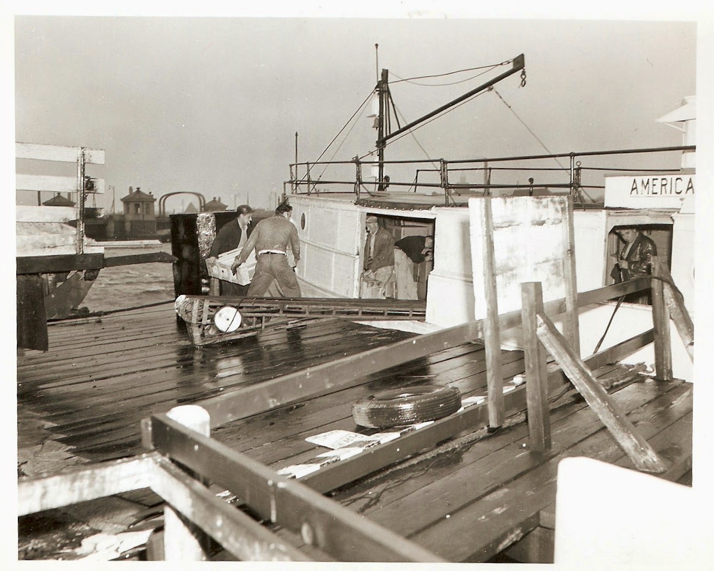 FERRY CABIN NEWS: ISLAND WATERFRONT - Then and Now - Anderson Transit ...