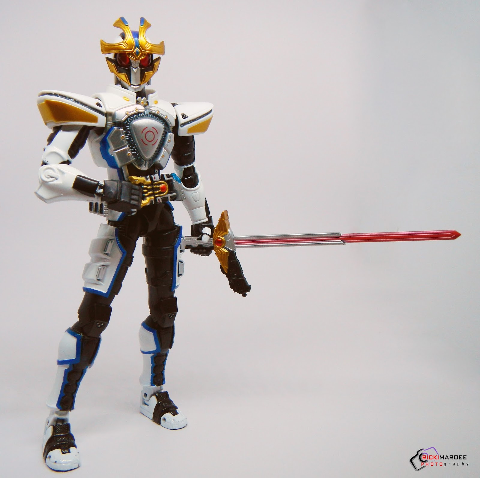 Review #2: SHF Kamen Rider IXA ~ The Baragajul Rickimaroee