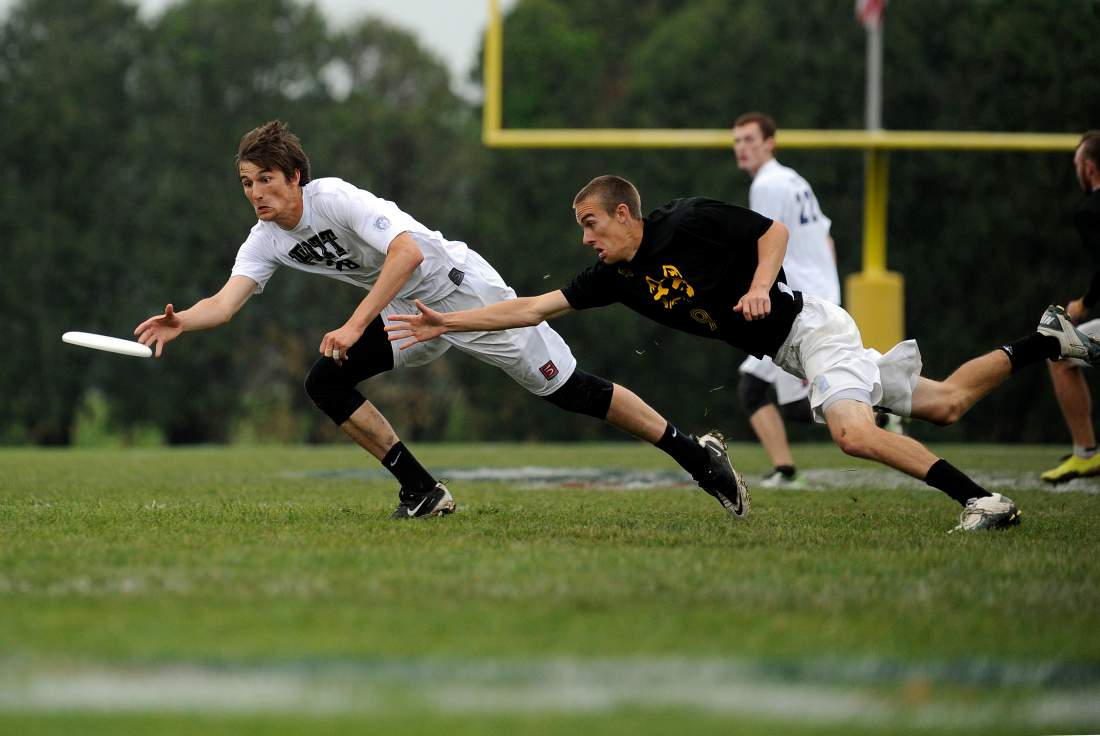 Sludge Output: Ultimate Frisbee in Pictures