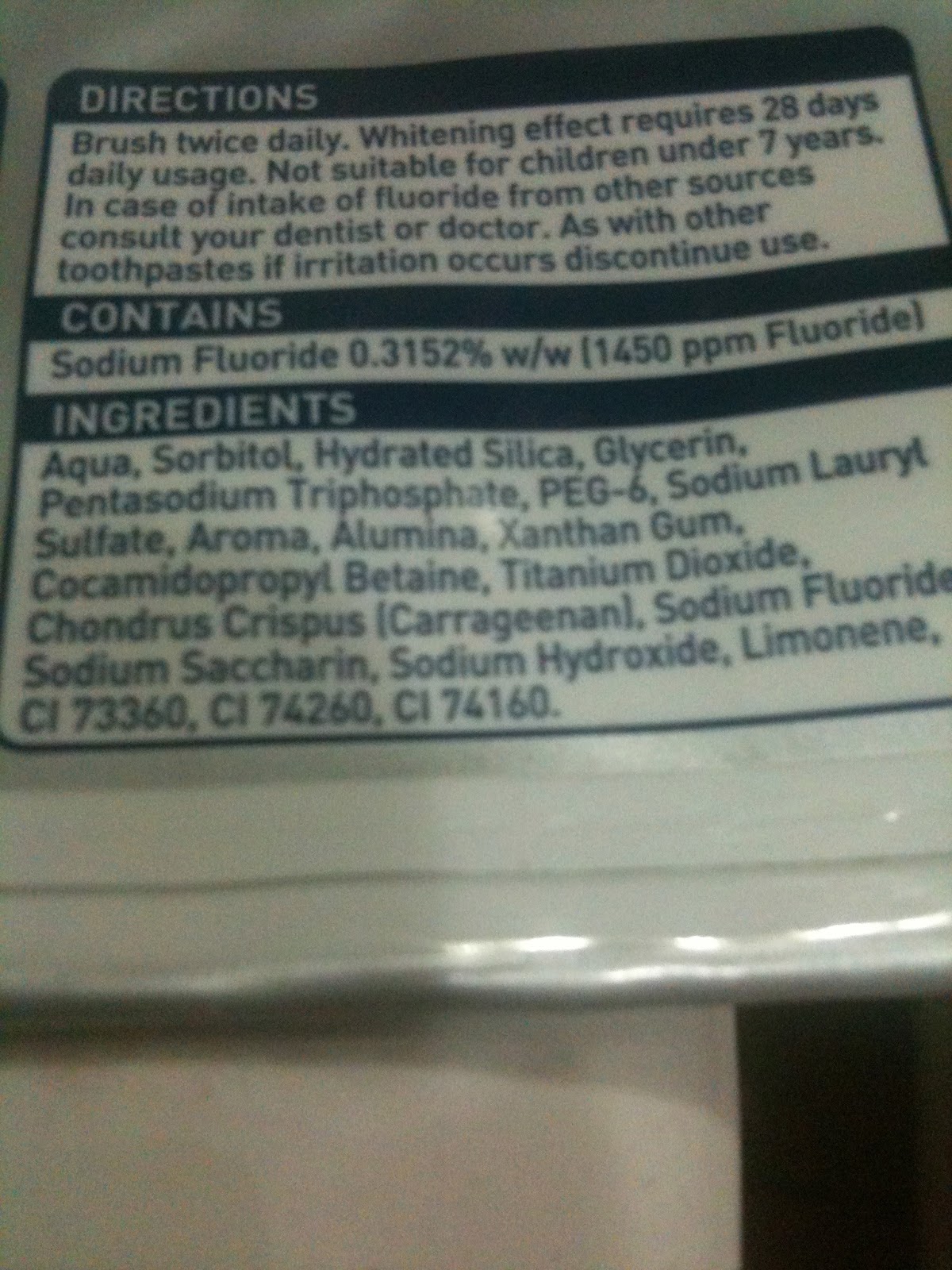 Silly Sloth: Aquafresh Whitening Toothpaste