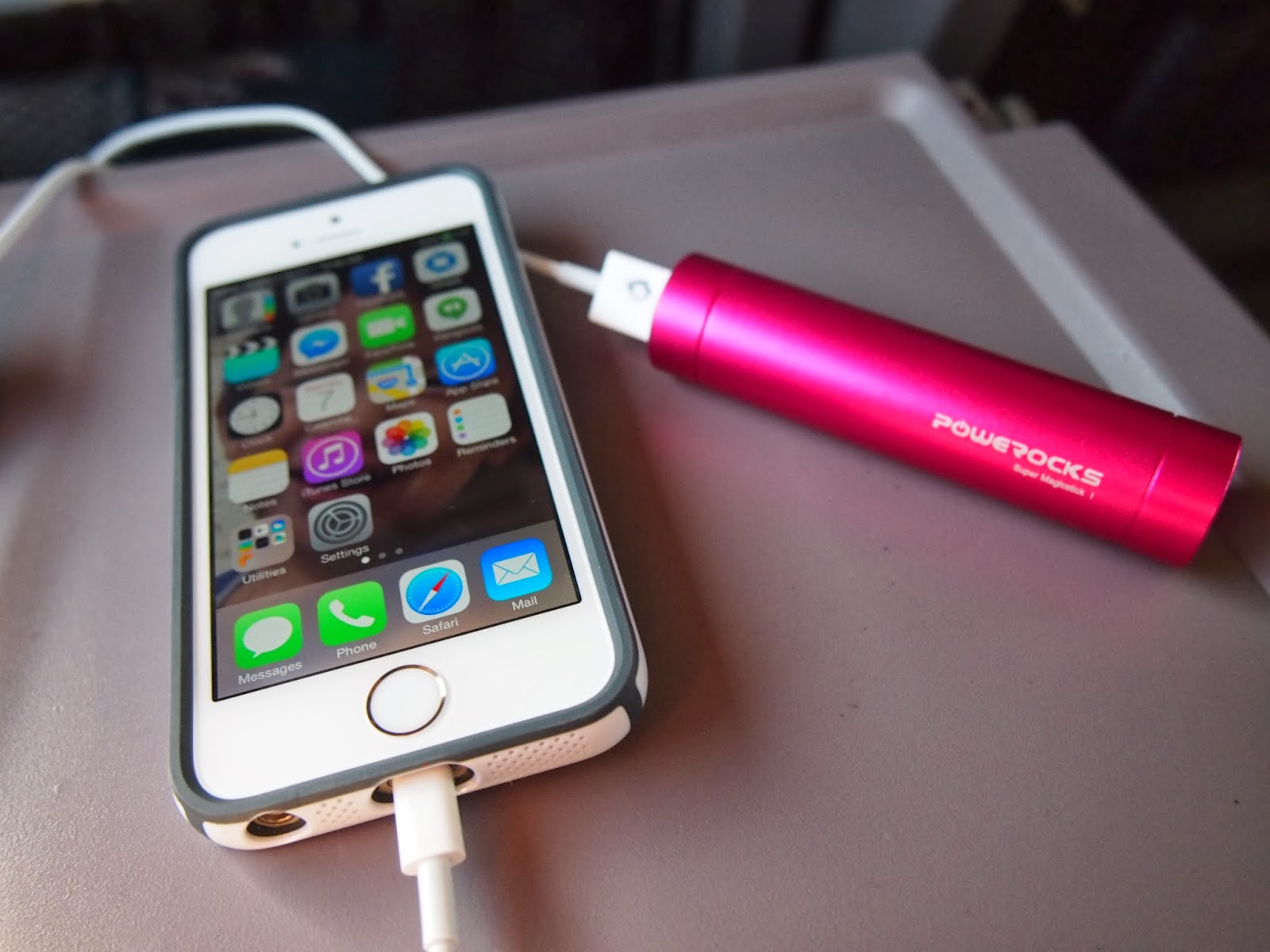 Portable Powerbank Feature: Magicstick by @powerocksusa - A Special Feature