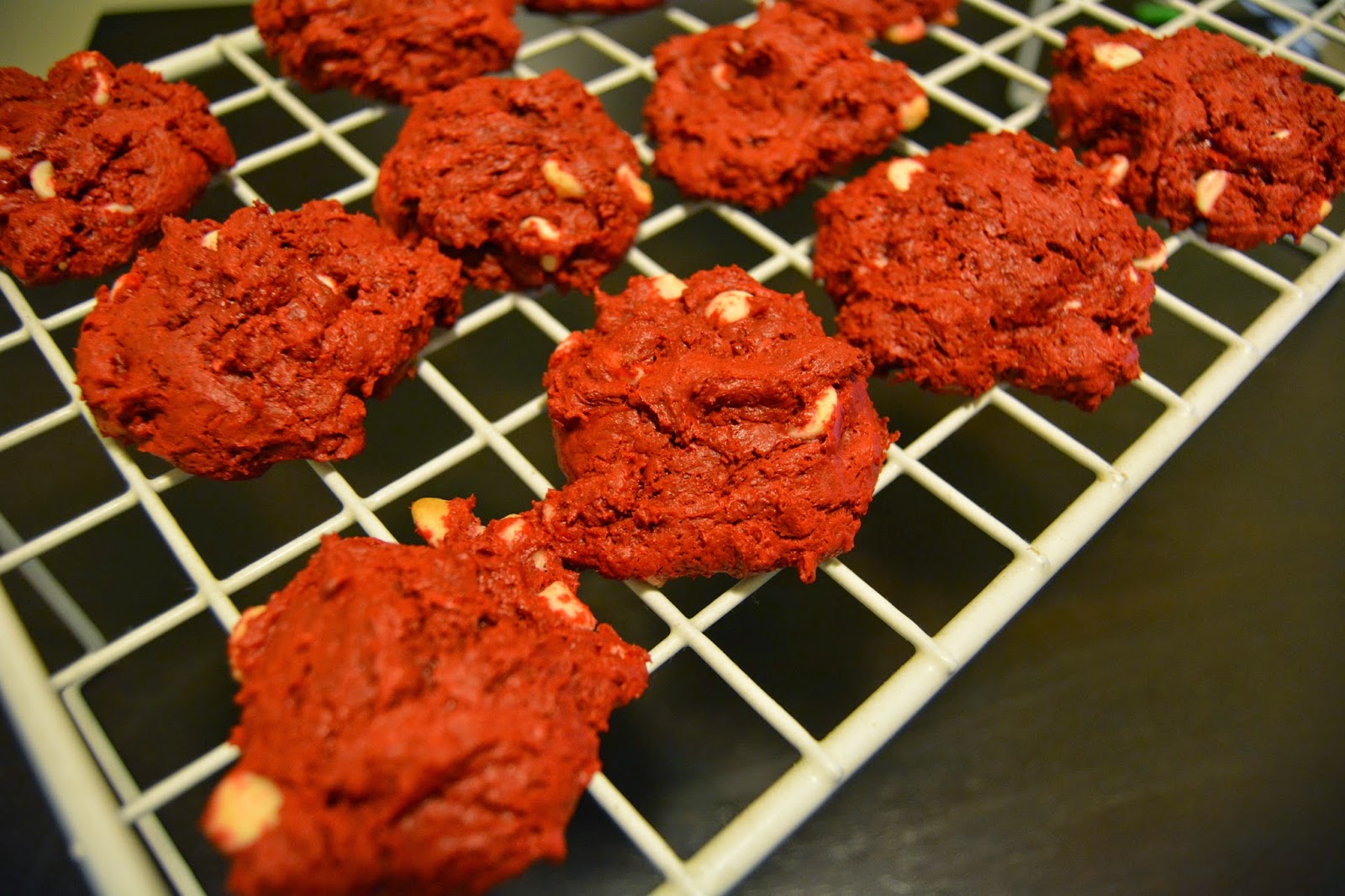 Red Velvet Butter Cookies ~ Sunshine Skies