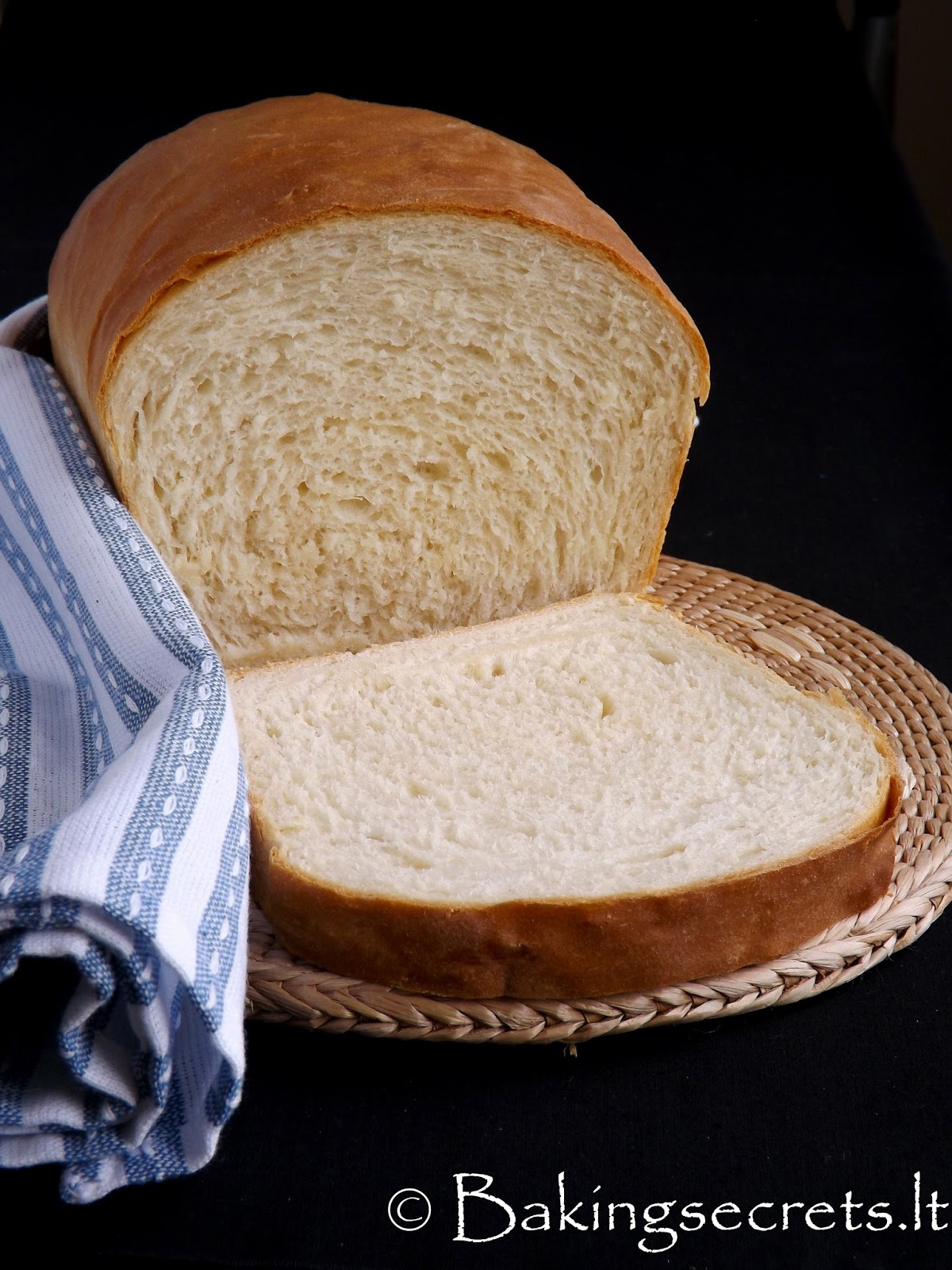 Baking Secrets: Sumuštinių duona | Sandwich Bread