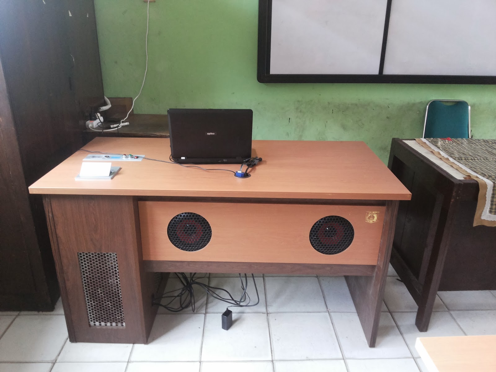 SMPN 204 JAKARTA: KELAS MULTIMEDIA