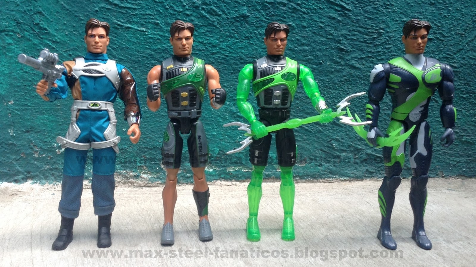 Max Steel Fanáticos: Max Steel Reviews: Going Turbo