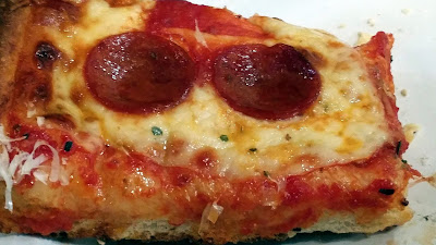 Pizza Quixote: Review: Rize Pizza, Broomall, PA