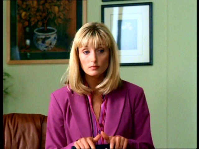 Shameless Pile of Stuff: Movie Review: Windfall (2003)