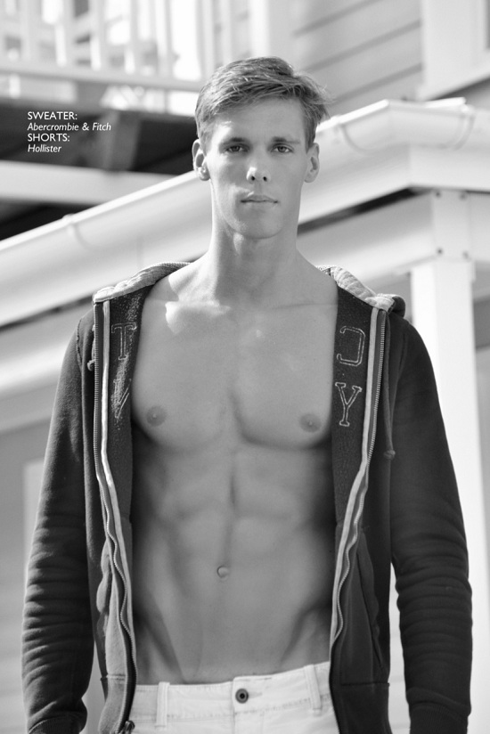 Steffen Paul by David Brad | Oh yes I am
