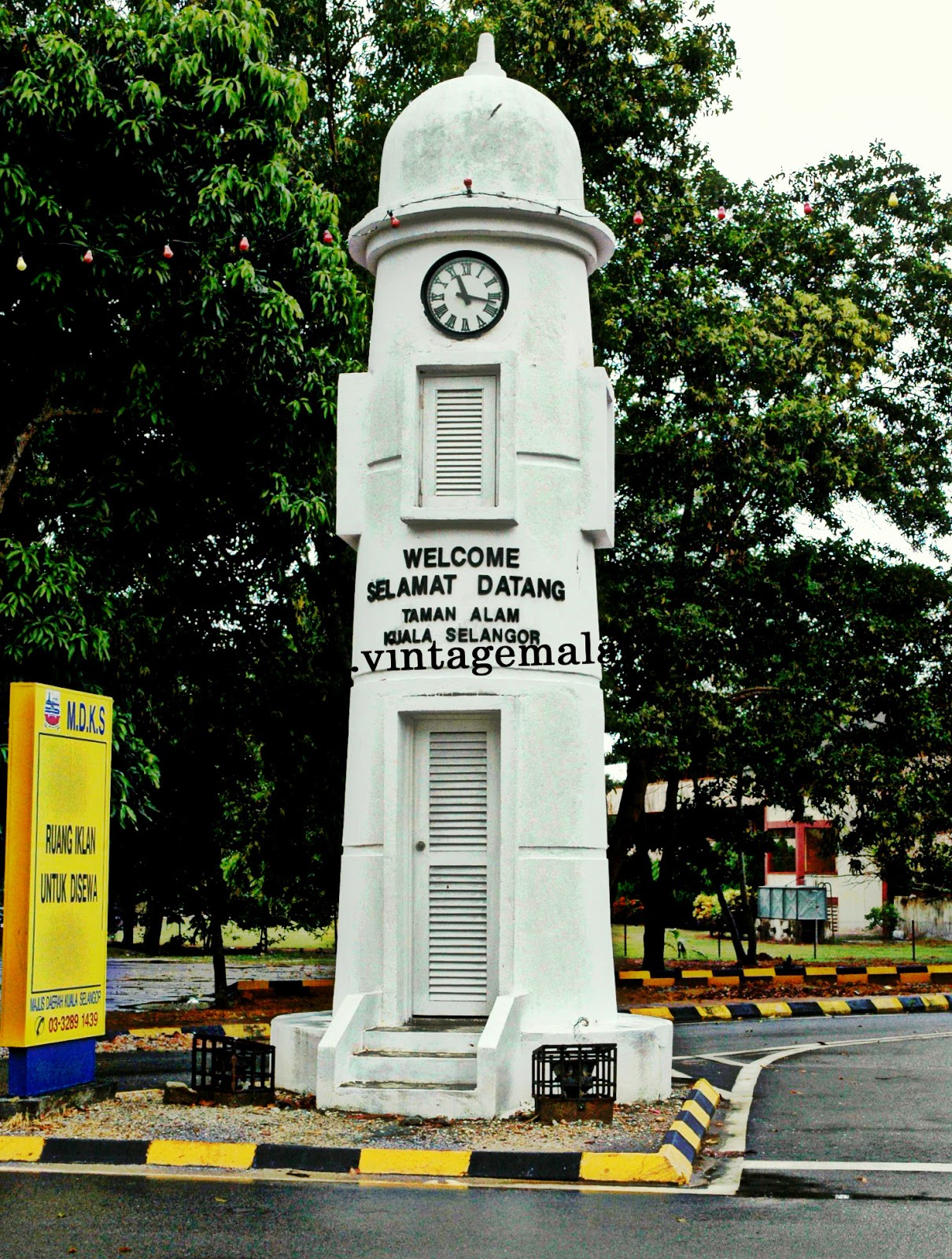 Post 8 - Menara Jam di Malaysia - Relaks Minda