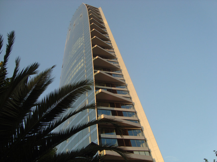 ARQUITECTURA , ARTE Y PATRIMONIO: TORRE TITANIUM EN ISIDORA GOYENECHEA ...