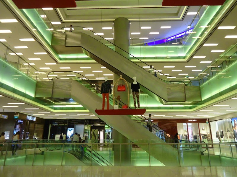 Scotts Square Mall in Singapore - For Urban Women - Awarded Top 100 ...
