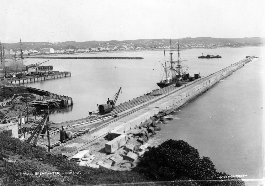 transpress nz: Oamaru Harbour - a coastal port's rise and demise