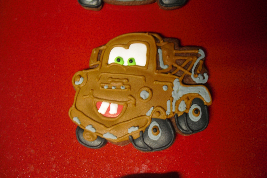 Sugar - Cookies, Cakes and More: Cars 2 cookies