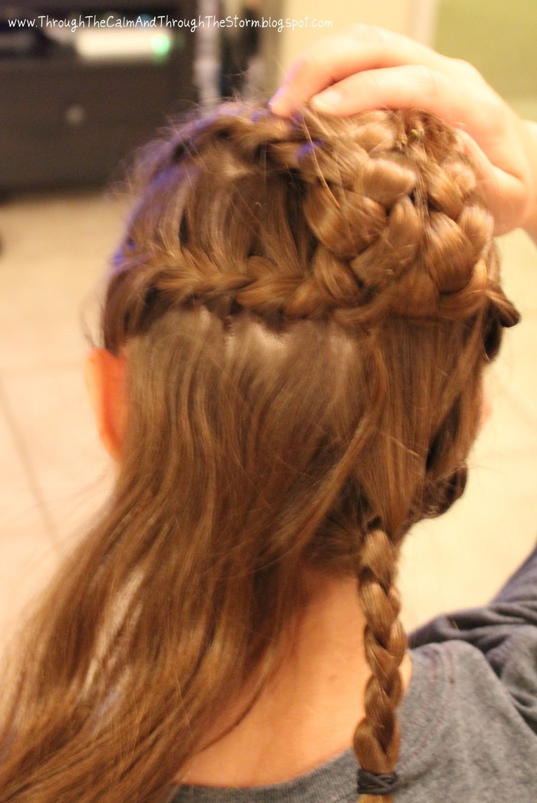 a glimpse of our life: Triple Lace Braid Tutorial
