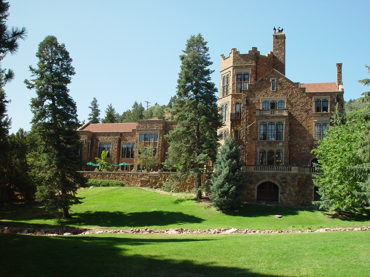 Book Reviews and More: Glen Eyrie Castle & Conference Center - A Photo ...