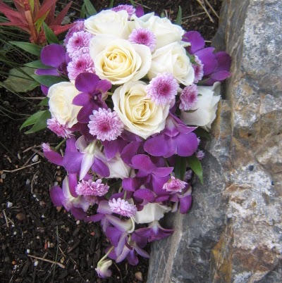 Cascading Purple Orchid Bouquet|http://refreshrose.blogspot.com/