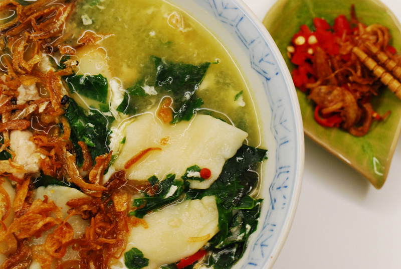 A Little of Everything: Flat Flour Noodles (Pan Mee / Mi Hun Kueh)