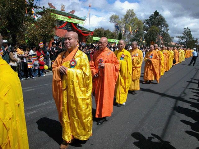The Tree of Life: The Sangha and Buddhist Schools