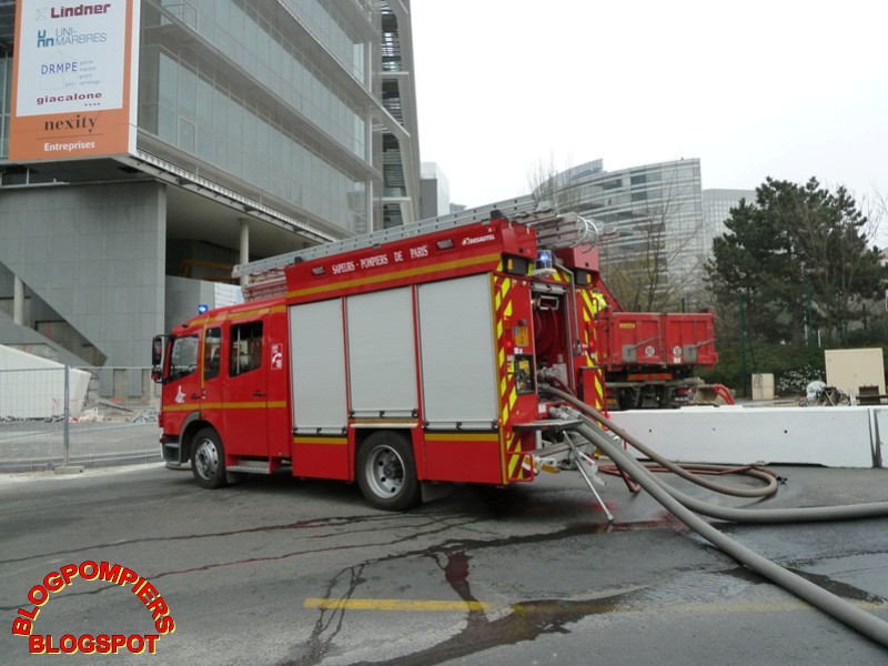 BLOG-POMPIERS: Incendie - Immeuble Basalte, Puteaux (La Défense 7)
