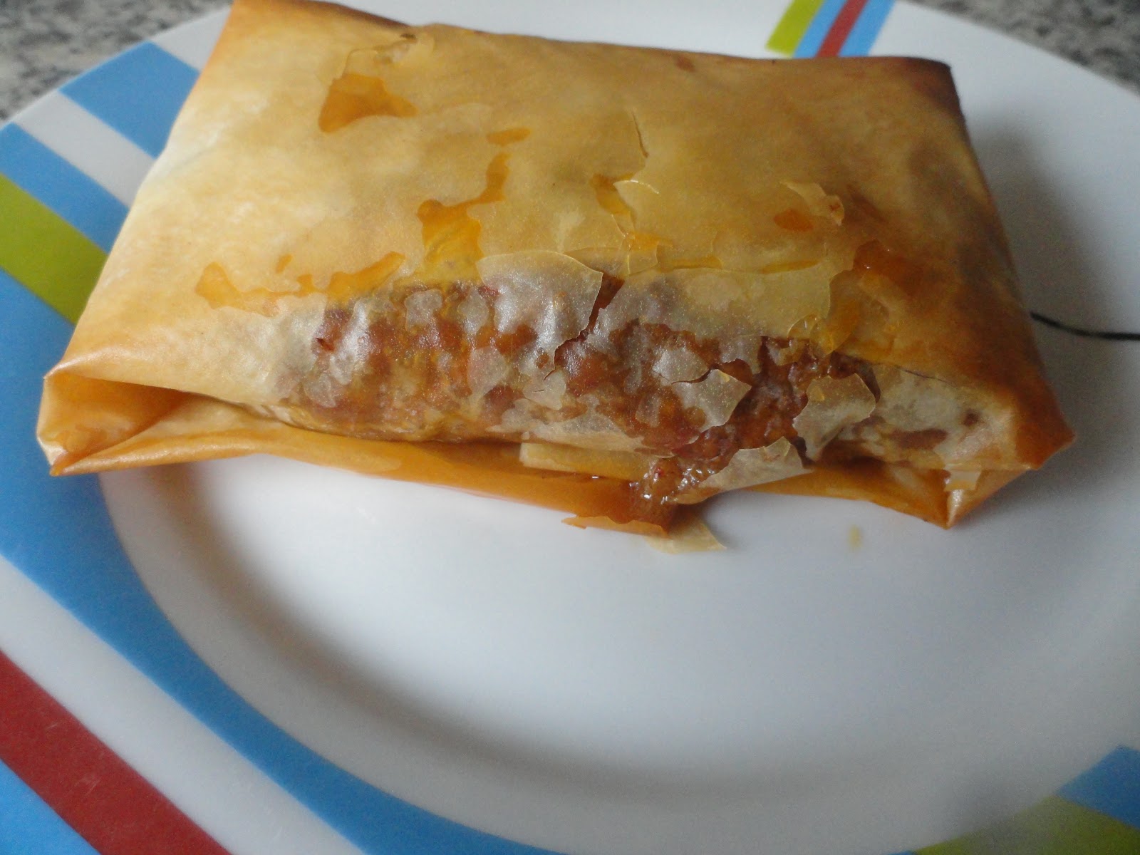 Mari Recetas : Burritos en pasta filo