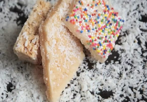 Swahili Mom Kitchen: Coconut Kashata Somali - style