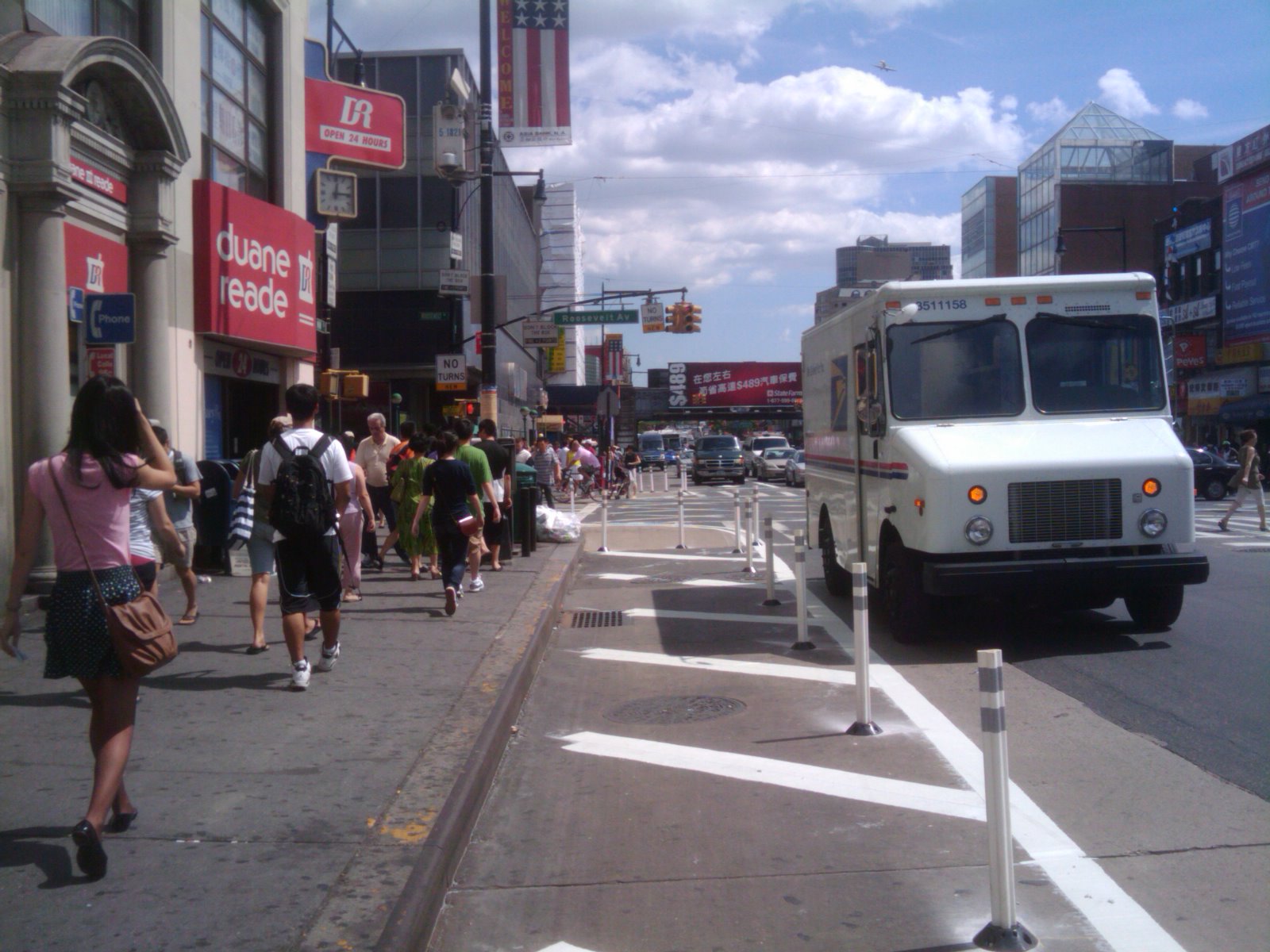 Cap'n Transit Rides Again: The anti-bus terminal
