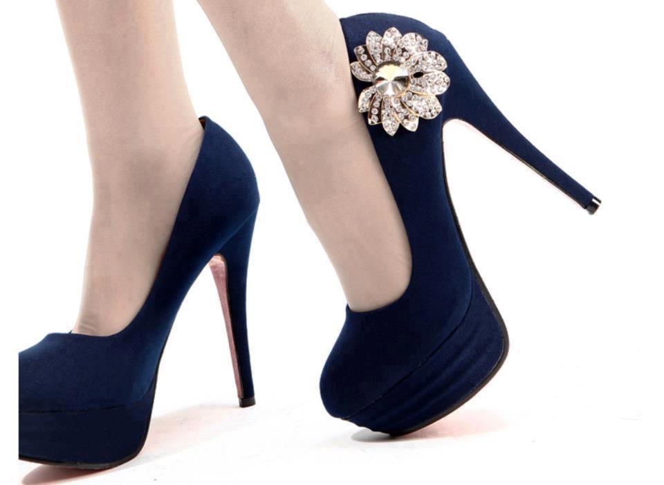 Obsesia femeilor : Pantofii