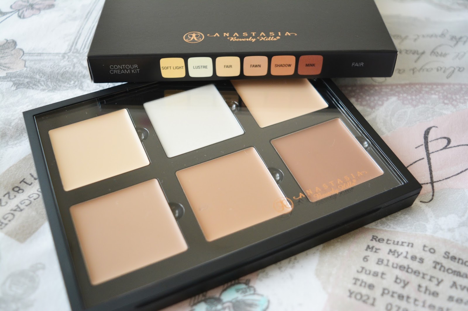 Anastasia Beverly Hills - Fair Cream Contour Kit - Review + Swatches ...