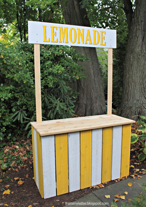 That's My Letter: DIY Lemonade Stand