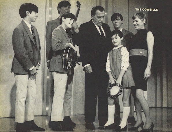 2 or 3 lines (and so much more): Cowsills -- "Indian Lake" (1968)