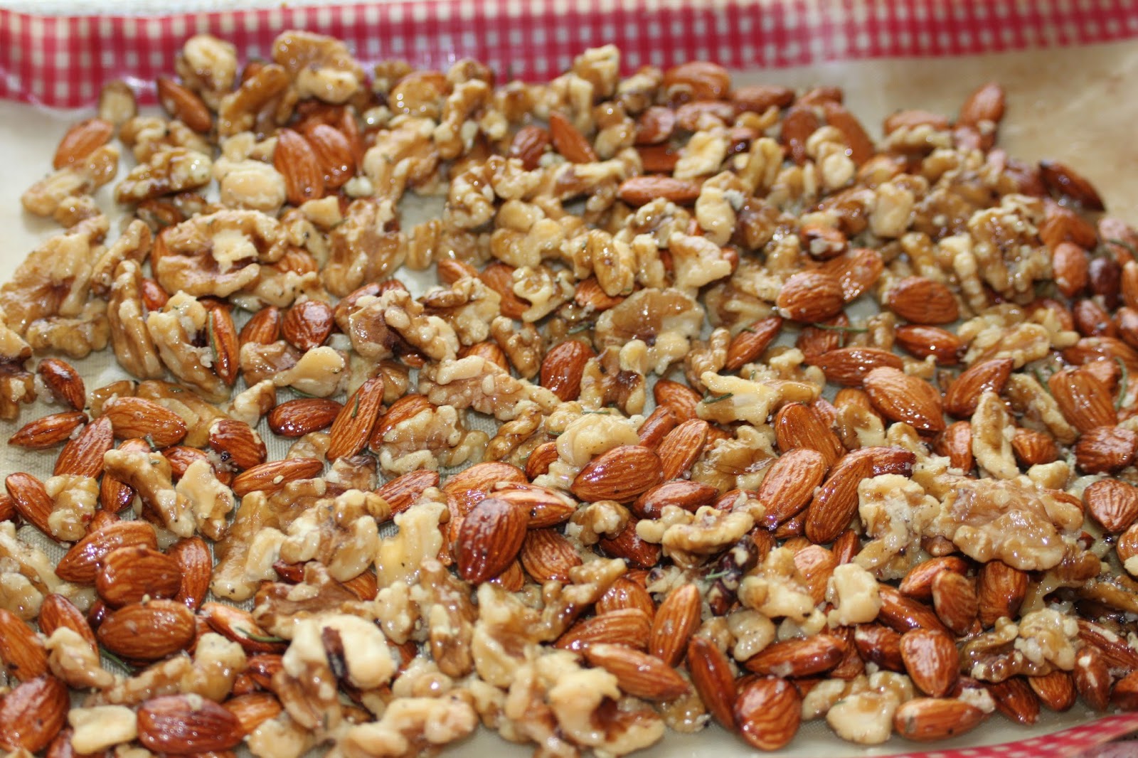 Oh What a Gem!: Roasted Almonds and Walnuts with Garlic and Salt