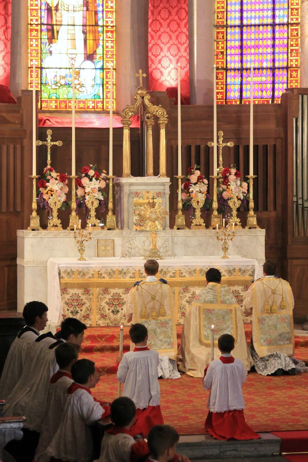 Accenting the Liturgical Rites: Thoughts on the Tasteful Arrangement of ...
