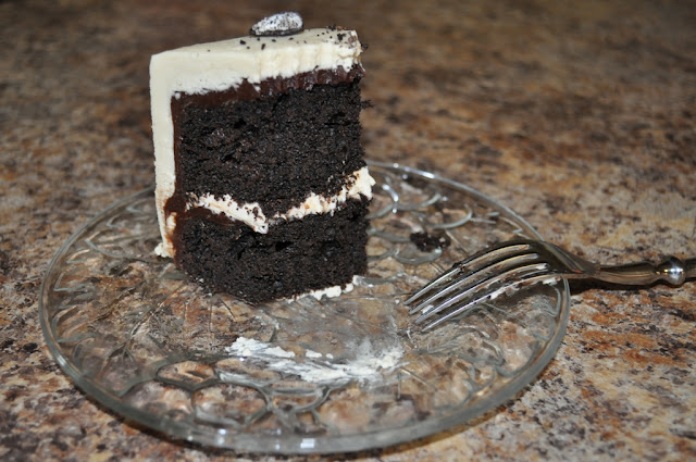 Muddy Creek Creations: The Cake Slice Bakers: June 2013 Black and White ...