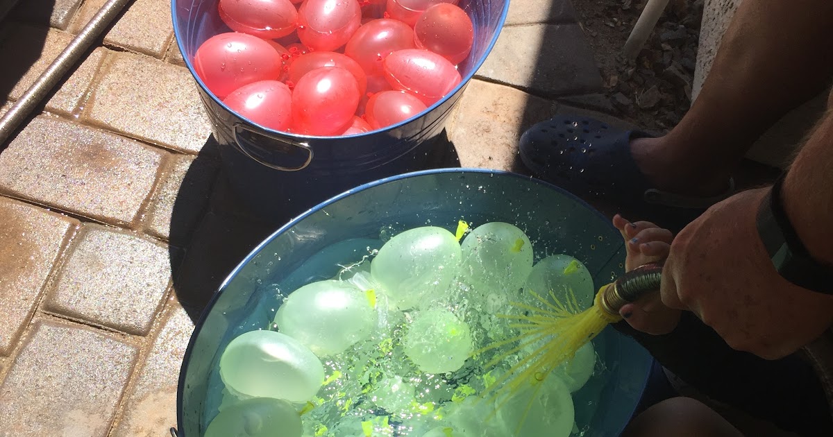 A Joyful Girl...: Water Balloon Fight!