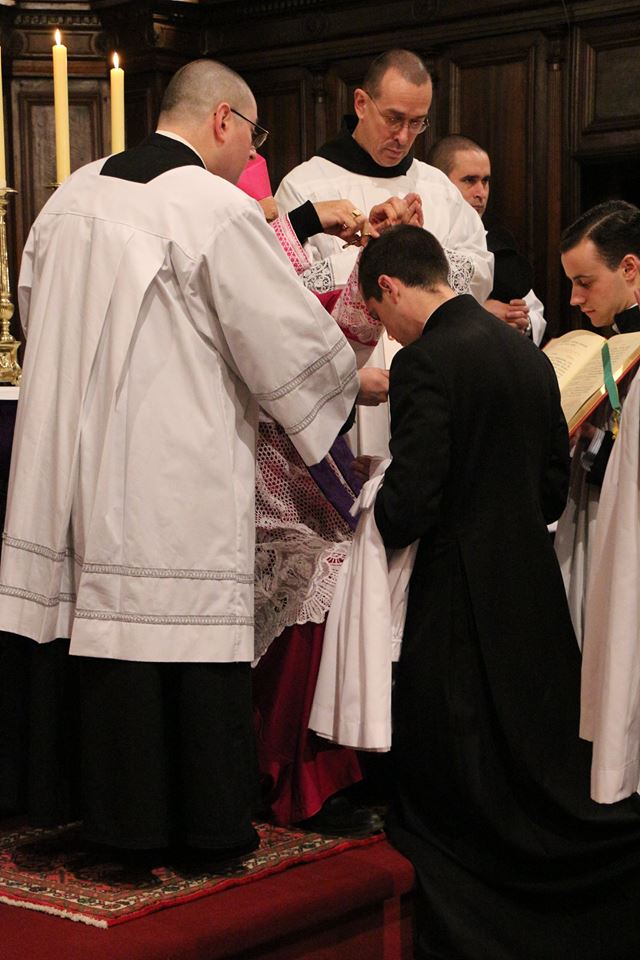 New Liturgical Movement: Tonsure, Minor Orders and Subdiaconal ...