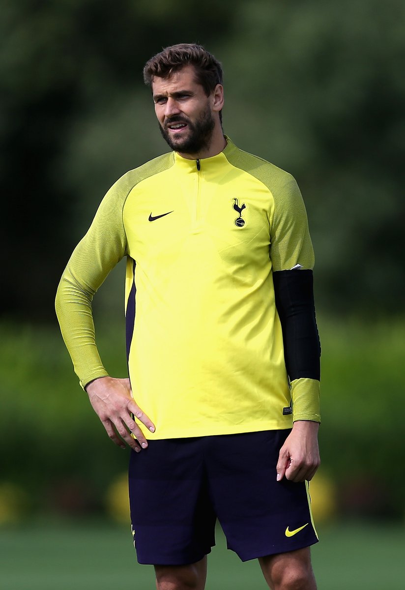 Should This Be The Third Kit Color? Tottenham 17-18 Champions League ...