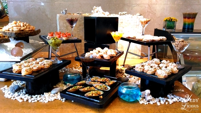 Seafood Sunday Brunch Buffet at Spectrum, Fairmont Hotel Makati ...